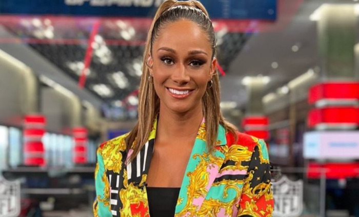 Thirst Trap Photos Of ESPN Reporter And LA Bowl Star Kayla Burton Go ...