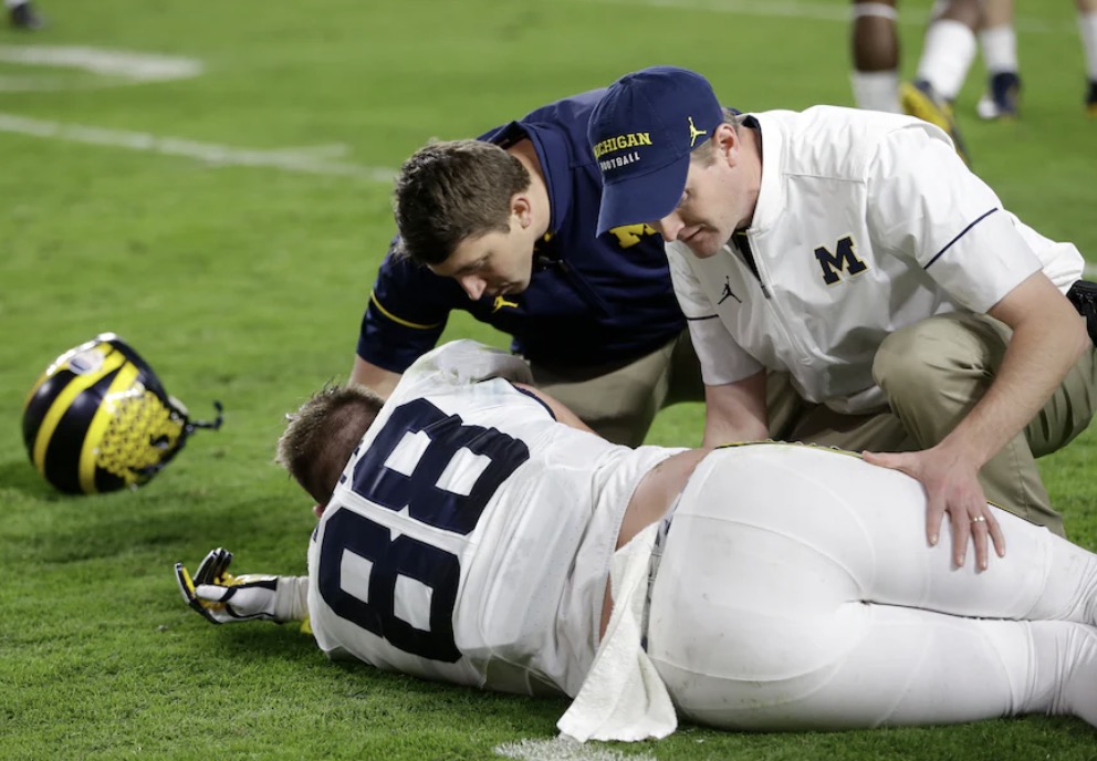 VIDEO: Jake Butt Opens Up About His Knee Injury And Why College Players ...