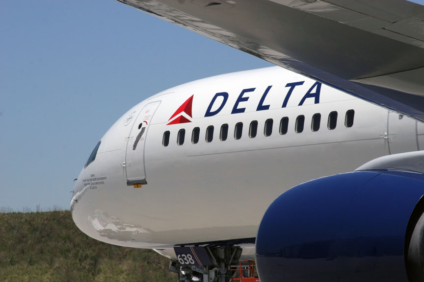 Passenger’s Diarrhea Forces Delta Flight Into Emergency Landing ...