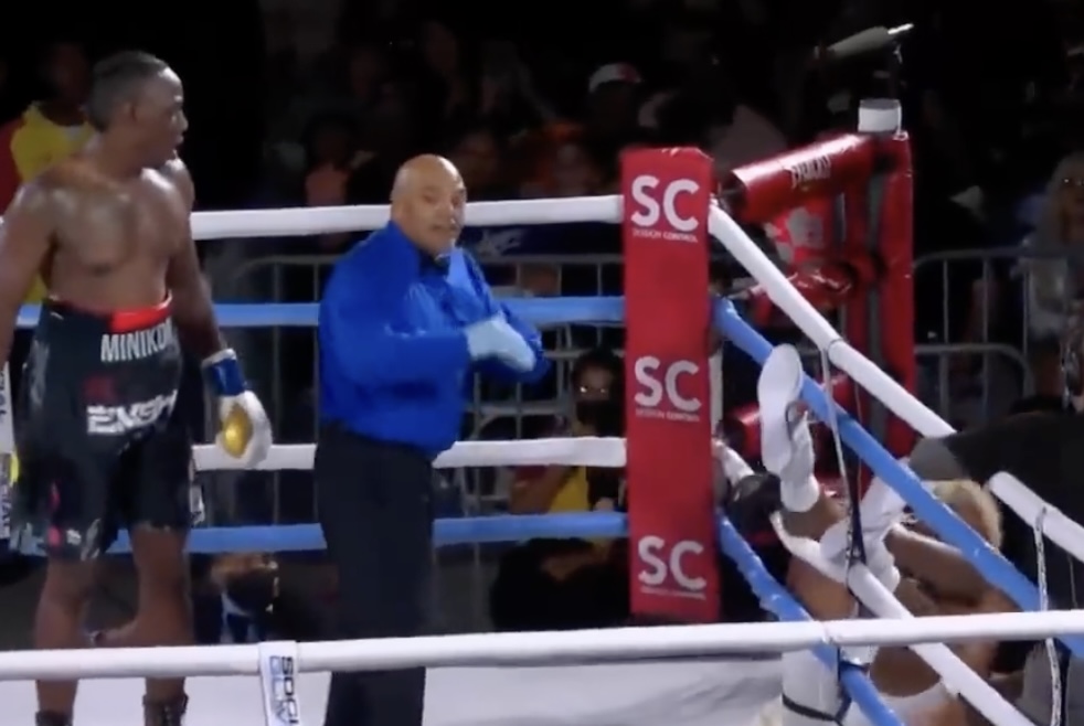 Videos of Nick “Swaggy P” Young Falls Out The Ring to End Fight Against ...