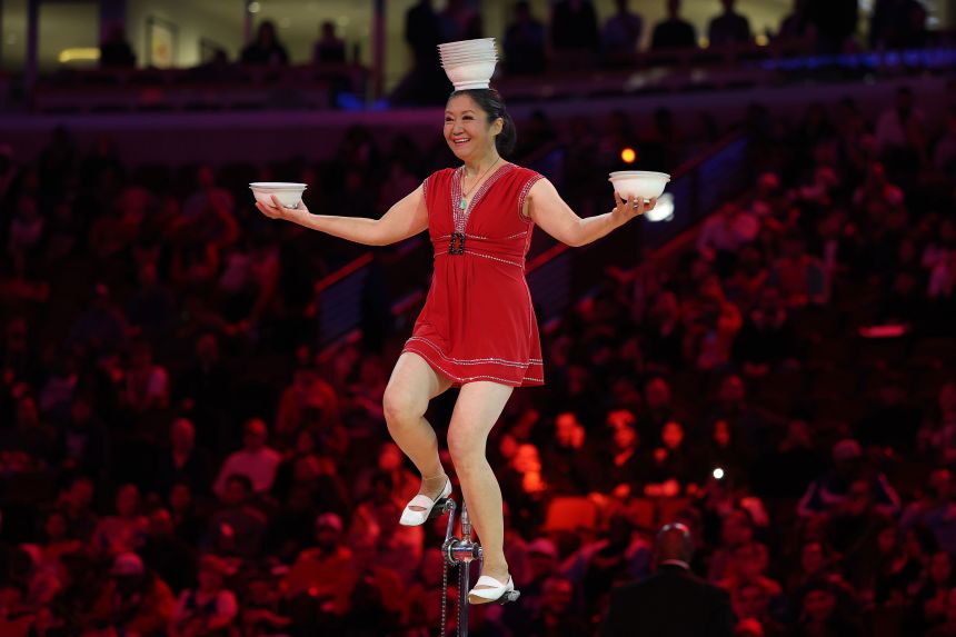 Legendary Halftime Act Red Panda Makes Big Comeback After Major Injury ...