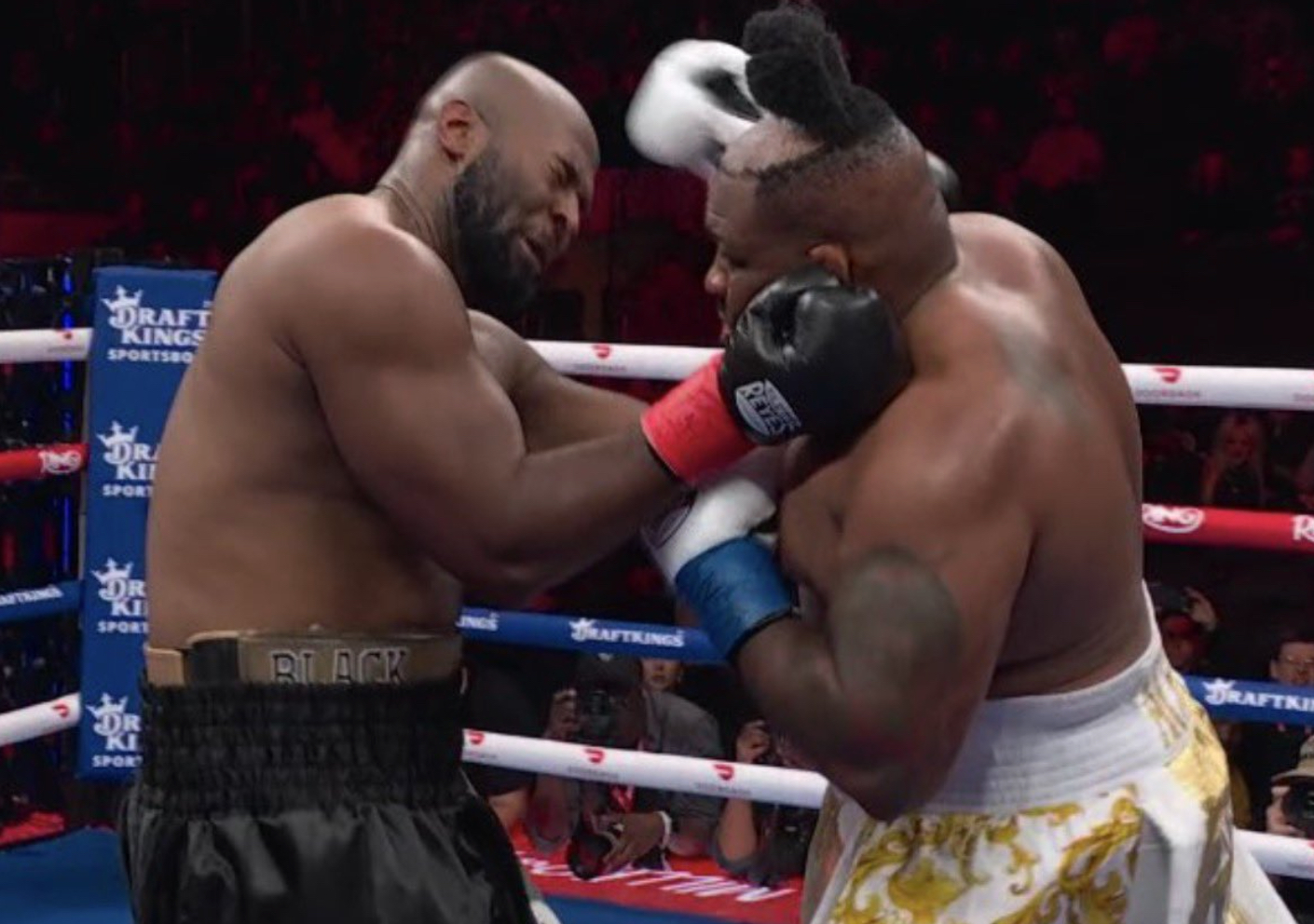Watch Jerrell “Big Baby” Miller Hairpiece Fall Off During Boxing Match ...